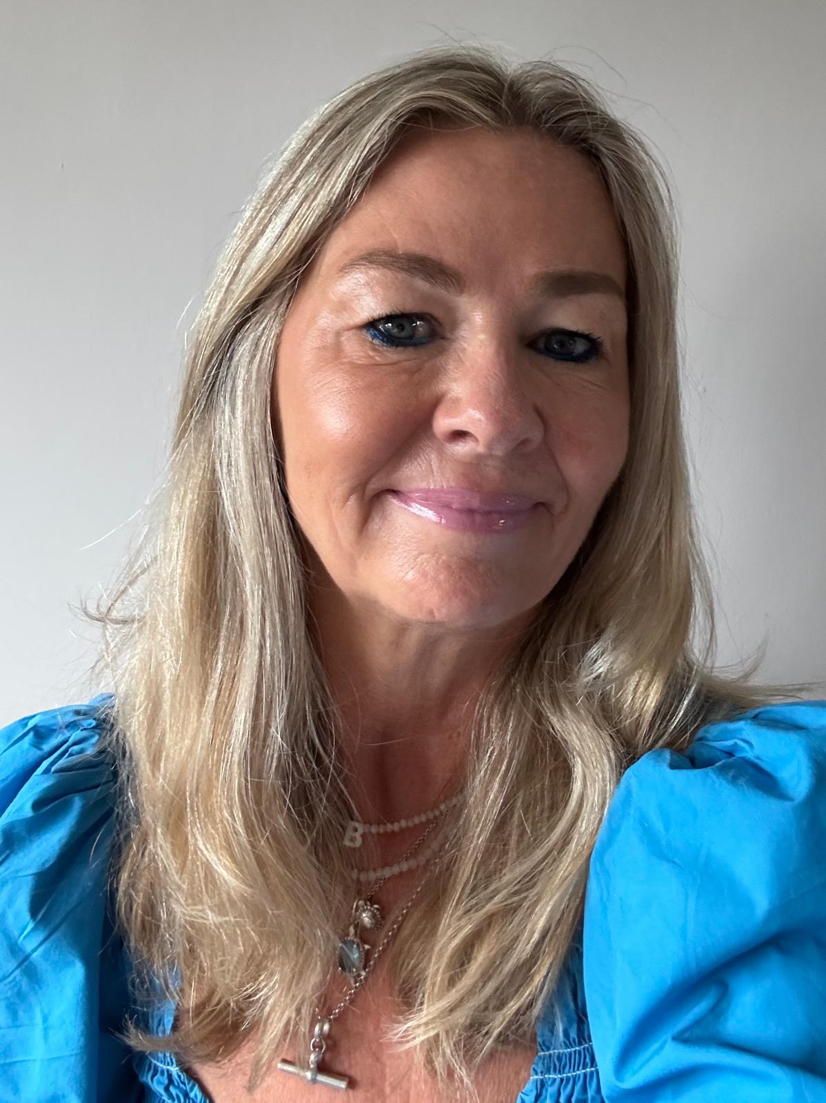 Beverley Brown's Instagram, Twitter & Facebook on IDCrawl